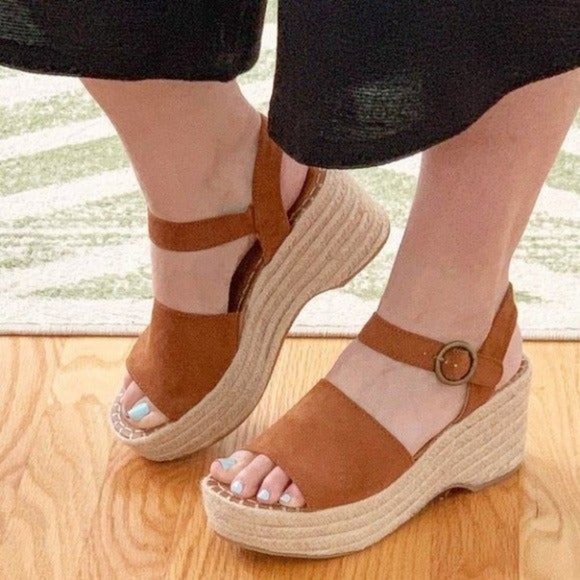 Universal Thread | Shoes | Universal Thread Morgan Wedges Cognac | Poshmark